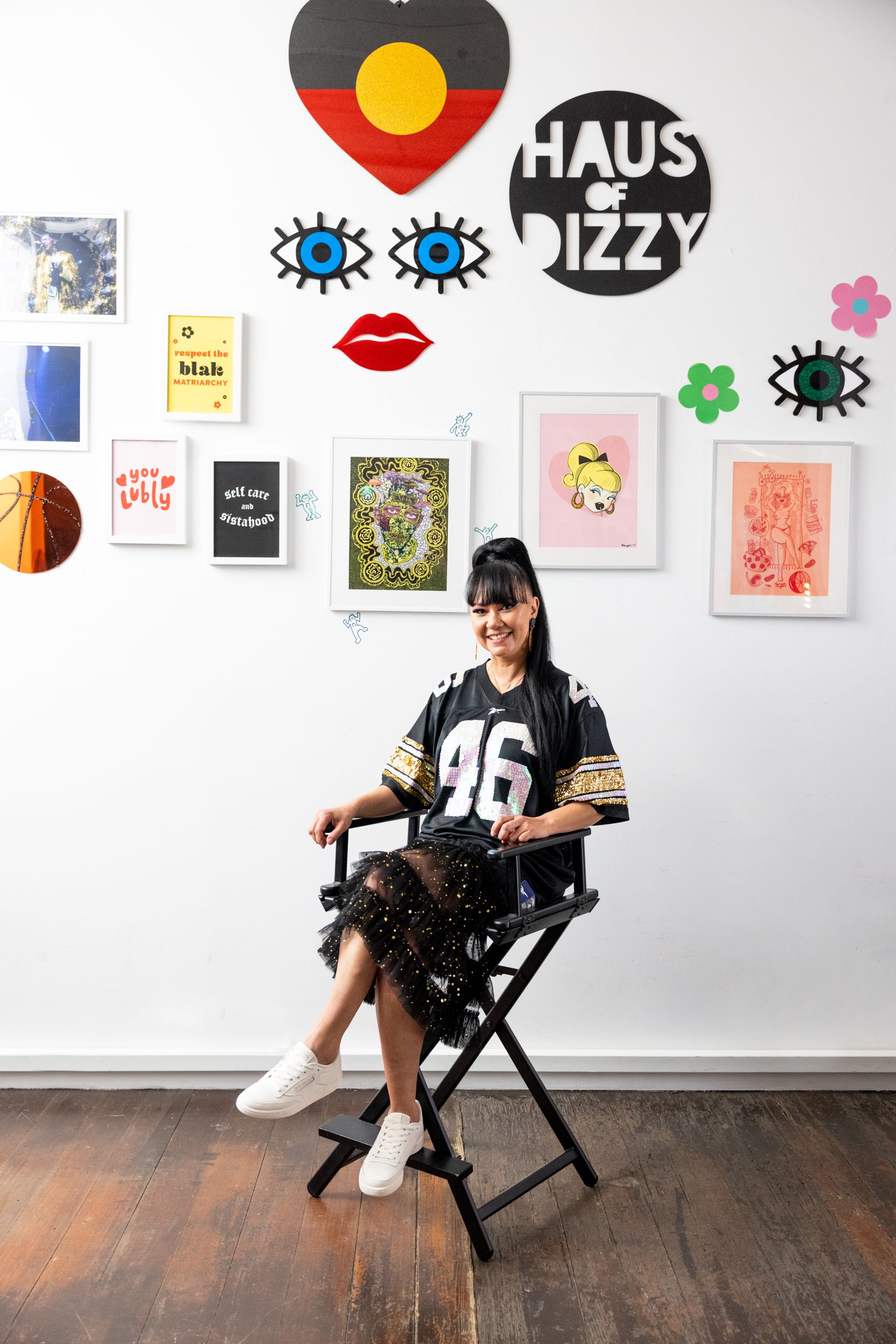 The Queen of Bling - Kristy Dickinson | Colour Box Studio