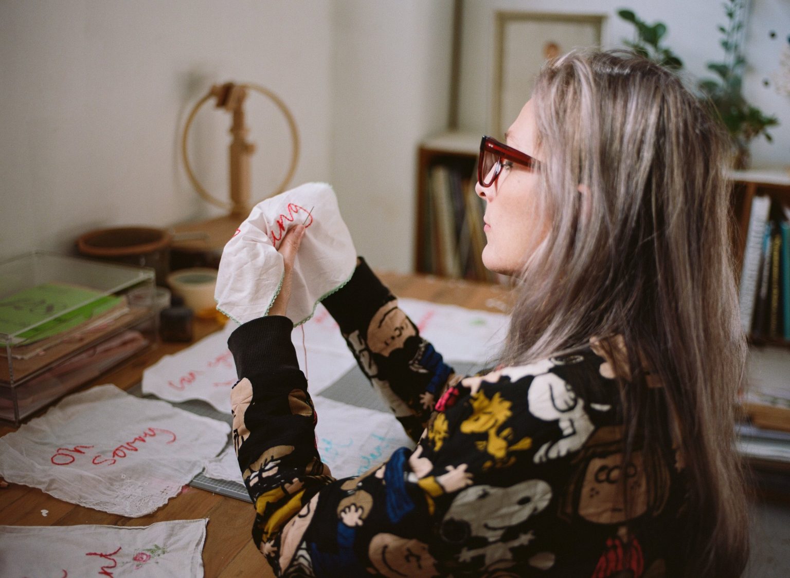 Making Art That Transcends Boundaries with Sue Jo Wright | Colour Box Studio